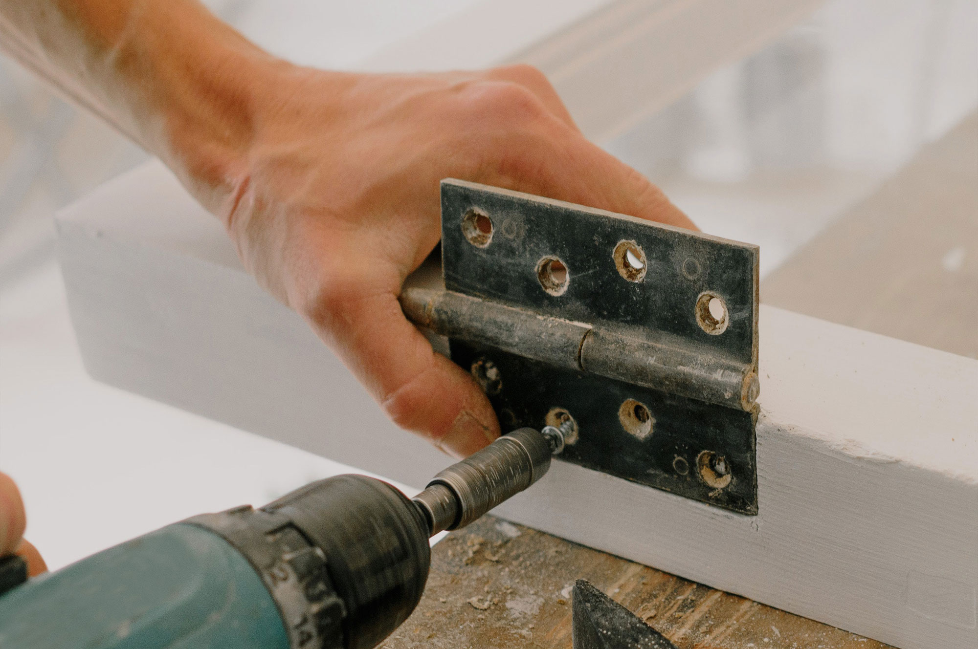 Beyond Aesthetics: A Comprehensive Comparison of Wooden Decks and ...